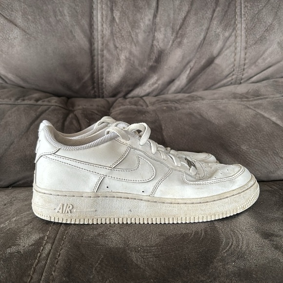 Nike | Shoes | Nike Af Air Force One White Leather Low Top Sneakers ...